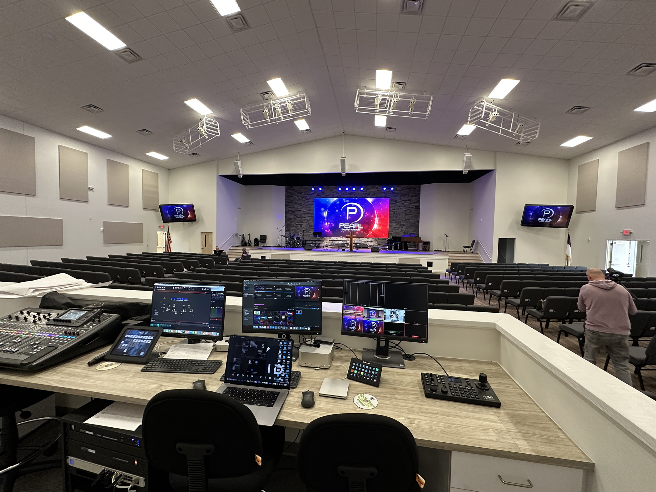 From House Lights To House Of Worship — RYGID Reinvents AV Integration With Visual Productions ...