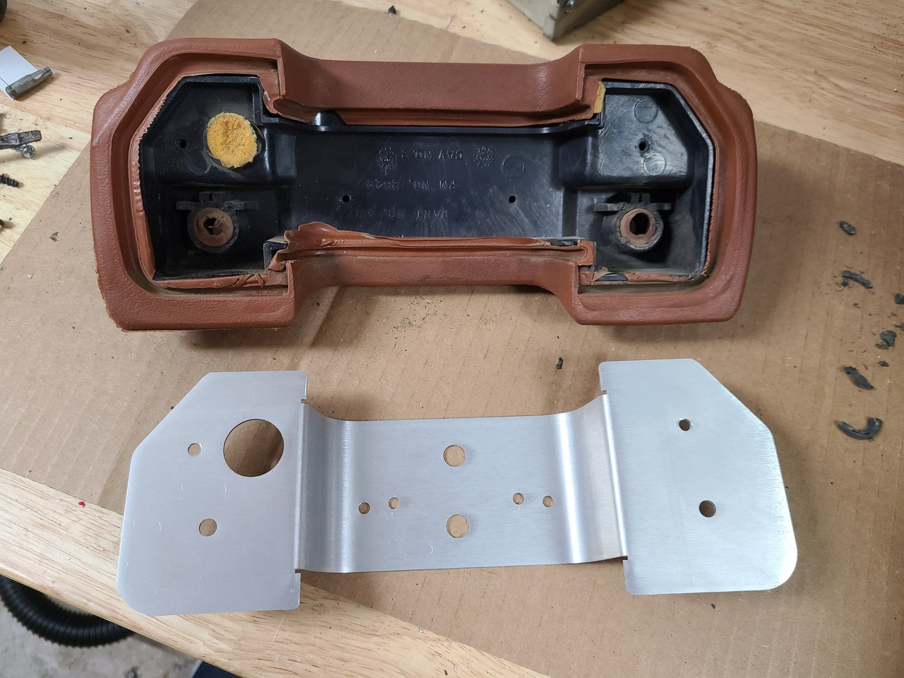 Door Pull Support Brackets (Rear)