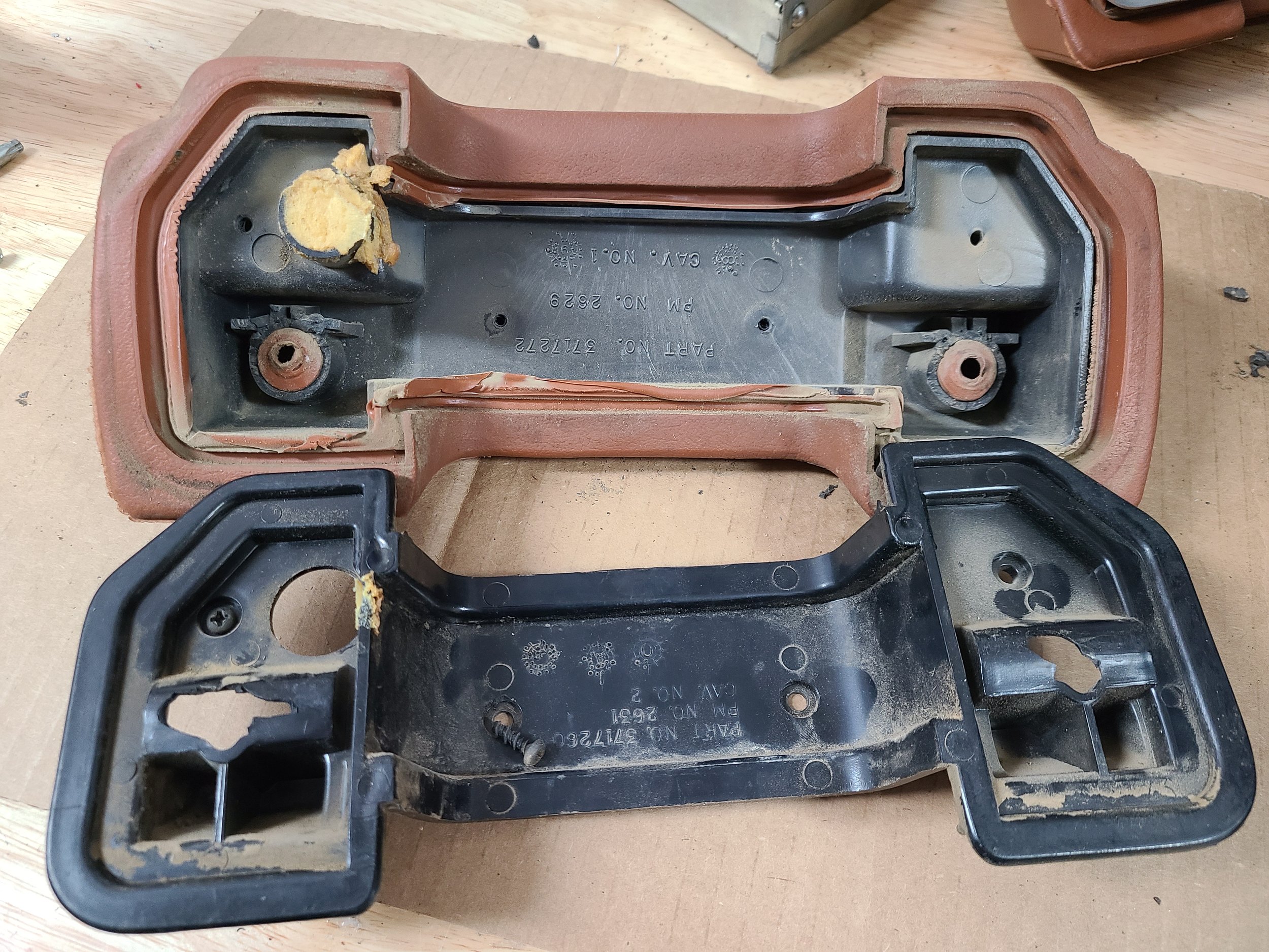 Door Pull Support Brackets (Rear)