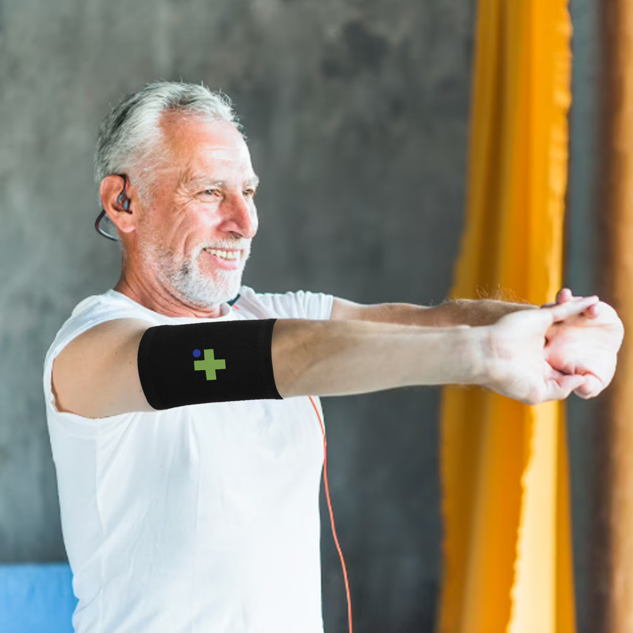 Overt Diabetic Sensor Armband - Fits All CGM Devices - Protects Insulin ...