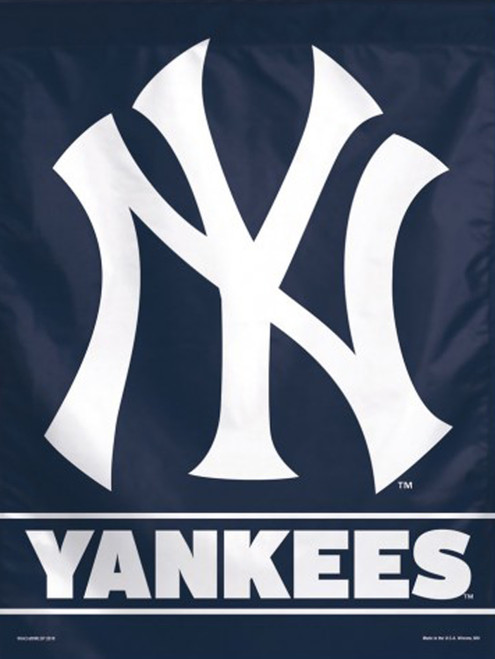 New York Yankees MLB Vertical Flag - Briarwood Lane