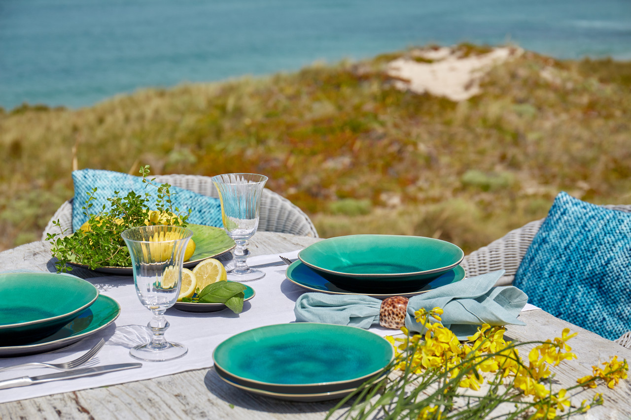 Riviera Azur Set of Six Dinner Plates at Caron's Beach House