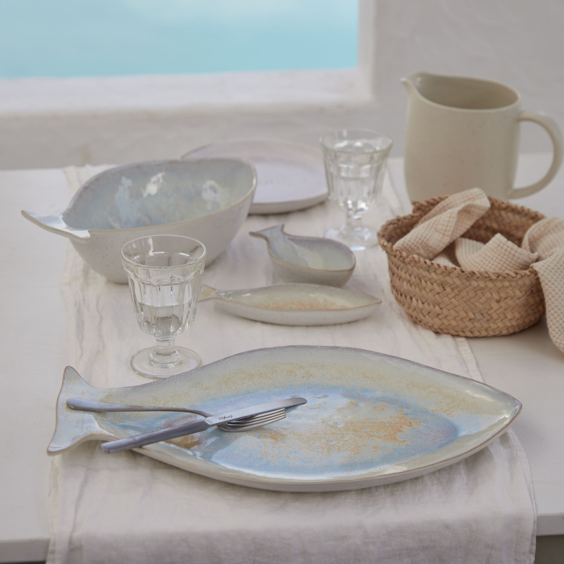 Coastal Dinnerware for Elegant Beach Home Living - Shop Now