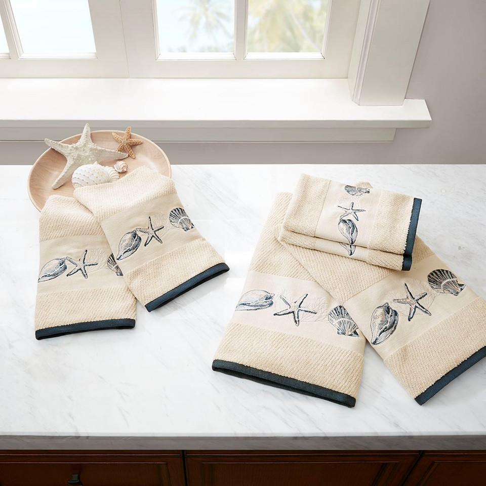 Bayside Shells Embroidered Bath Towel Set | Caron's Beach House