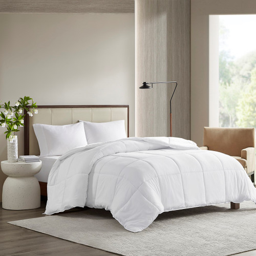 Winfield Luxury Down Alternative Queen Size Comforter Insert | Caron's ...