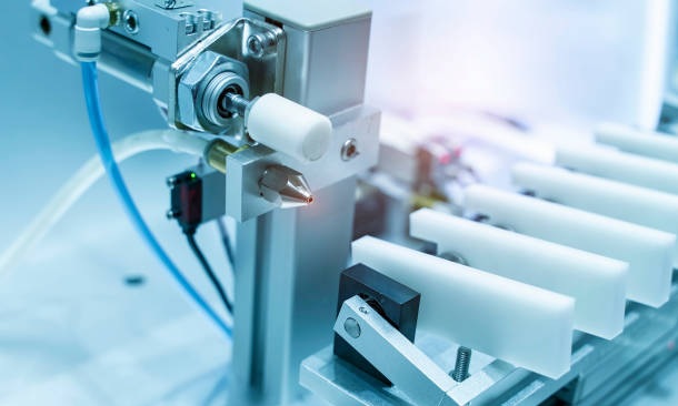 Diverse Industrial Applications of Compressed Air Systems - AVP, Inc.