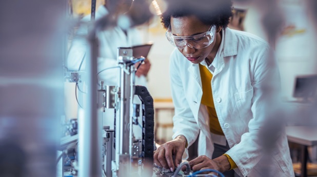 Breathing Easy with CO2-Free Compressed Air in Labs - AVP, Inc.