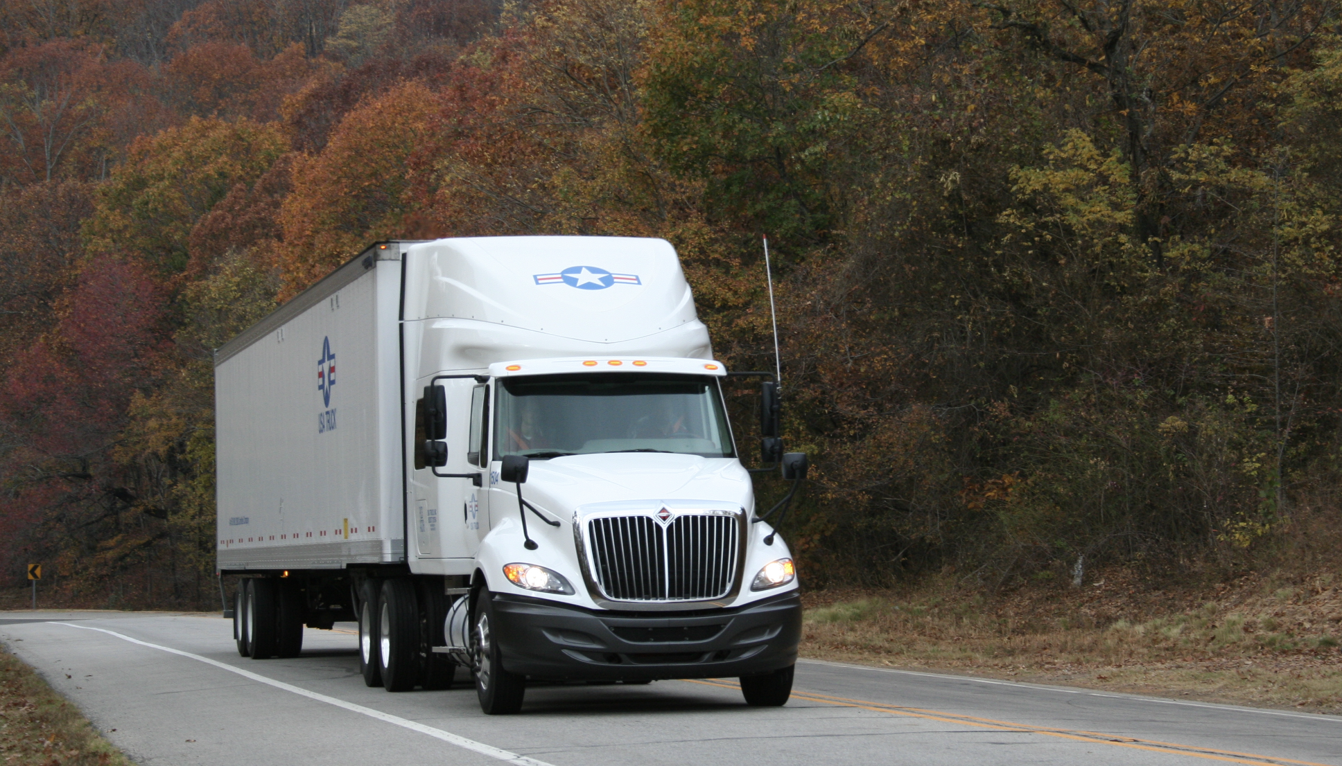 What is a GPS Tracker System and How Does It Work? - Tracker Systems, Inc.