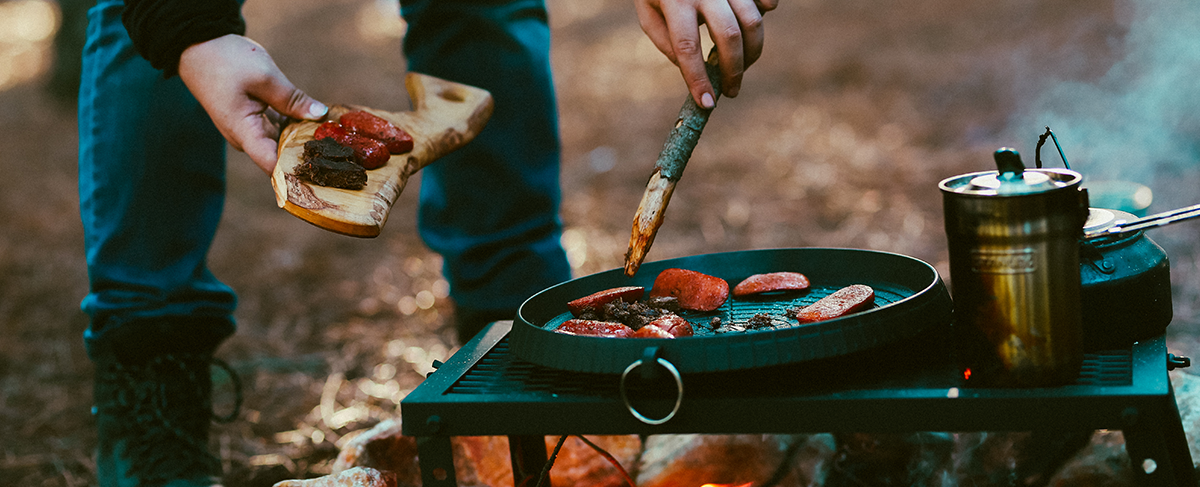 One Knife to Rule Them All - [Consumer]Cole Wheeler