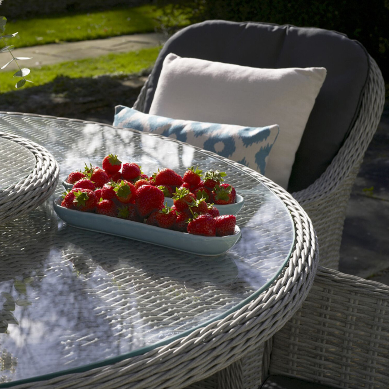 Monterey 140cm Round Table 60cm Lazy Susan 6 Armchairs Parasol The Orchard Garden Centre