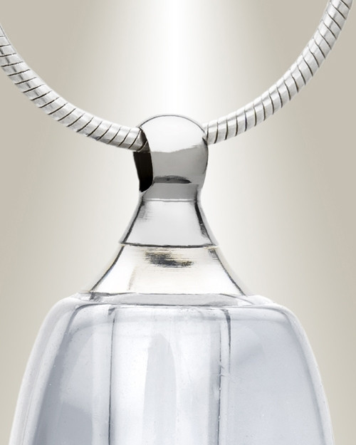 Clear Evermore locket jewelry and glass pendants that hold ashes