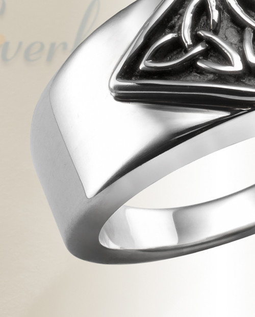 LASSIE STERLING SILVER CELTIC MEMORIAL RING FOR ASHES