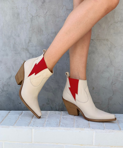 FREE PEOPLE Flash Chelsea Western Boot Bone - BootJunky.com