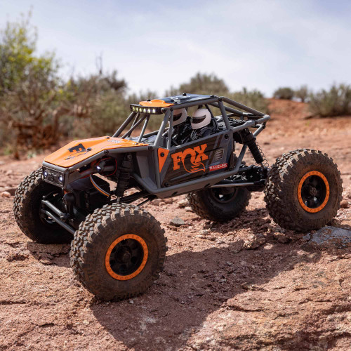 AXIAL 1/18 UTB18 Capra 4X4 RTR Brushed Rock Crawler (Battery & Charger ...