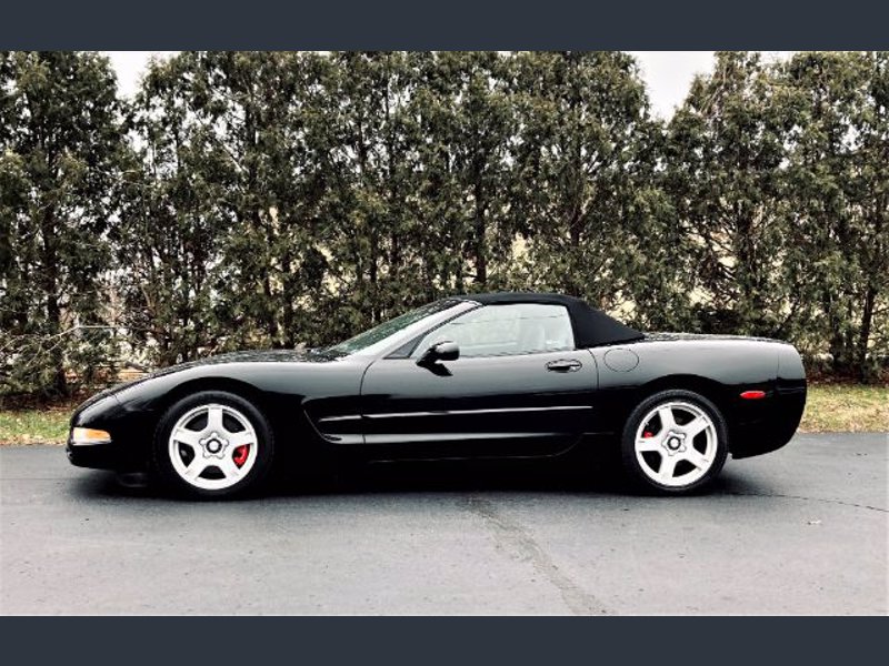 1999 C5 Black Convertible & 2000 C5 Millennium Yellow Convertible ...