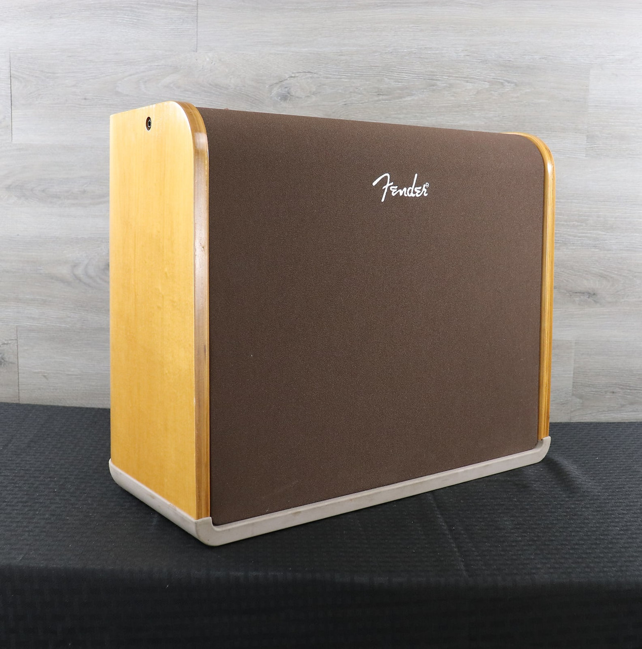 Fender Acoustic Pro 2-Channel 200-Watt 1x12" Acoustic Guitar Amp with ...