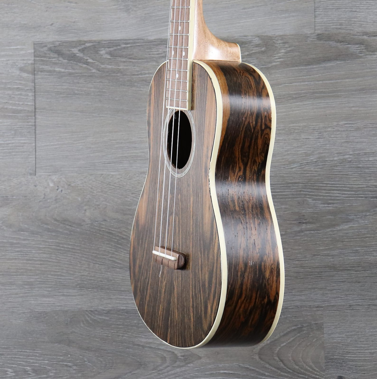 Fender Zuma Exotic Concert Ukulele Natural Bocote - K&S Music Center LLC