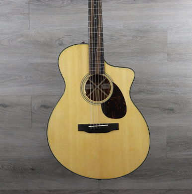 Martin Standard Series SC-18E Natural - K&S Music Center LLC