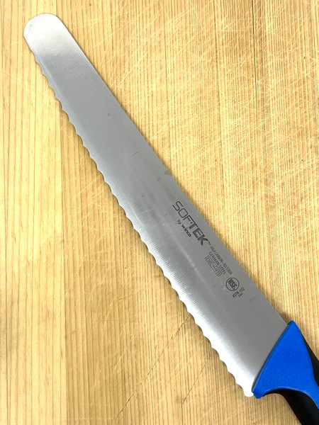 10" Wide Bread/Pastry Knife