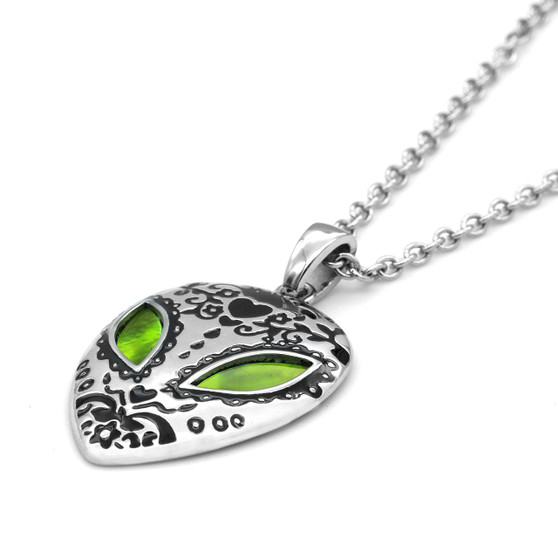 Alien Sugar Skull Necklace - Day of the Dead Alien - Controse