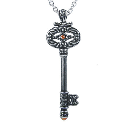 Secret Garden - Large Key Necklace - Controse
