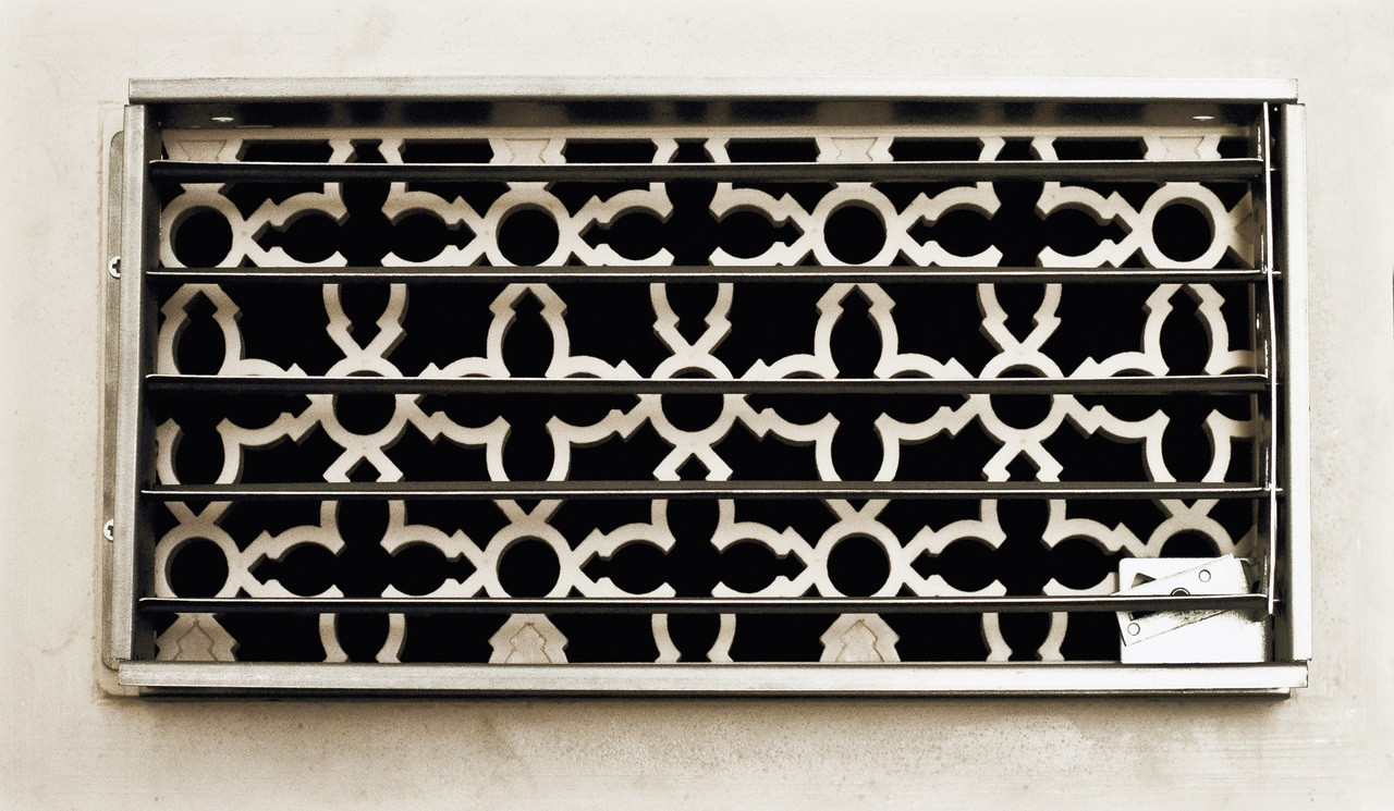 Air conditioning registers