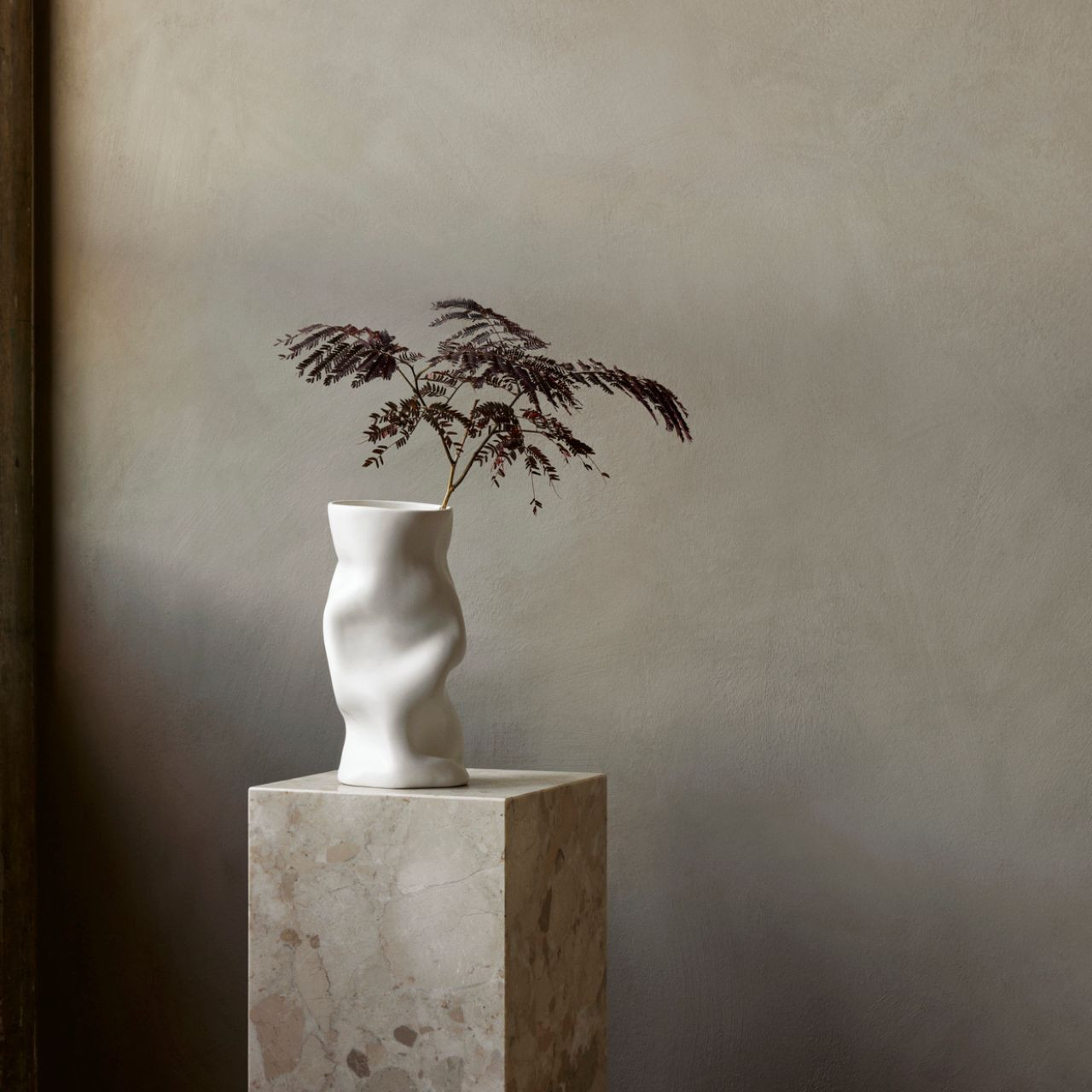 Ridge Vase 35cms | Muuto