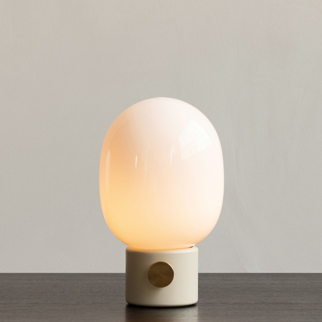 JWDA Table Lamp - Alabaster White Steel | Audo Copenhagen