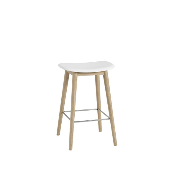 Fiber Bar Stool with Wooden Base | Muuto