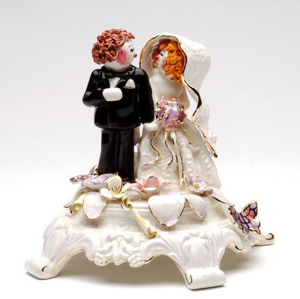 Bride and Groom with Yamachah Porcelain Sculpture - Appletree Design