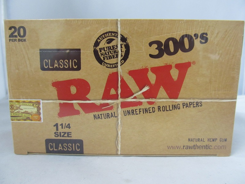 Premium Raw 300's 1-1/4 Rolling Paper - High-Quality Rolling Papers