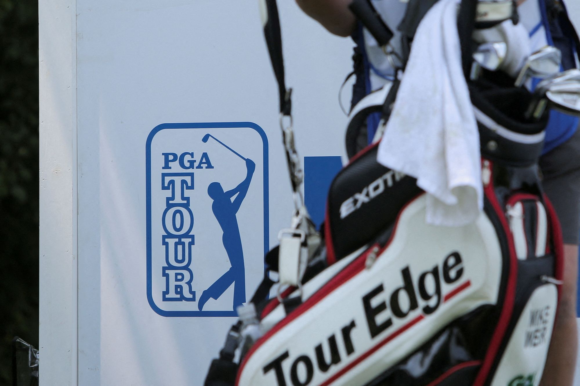 The Guide To Selecting Tour Edge Junior Golf Clubs - All Kids Golf Clubs