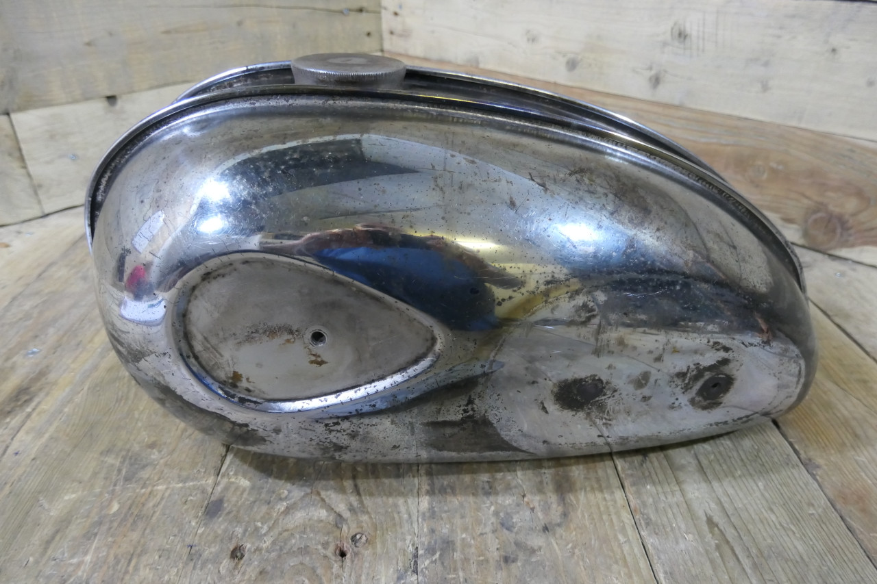 Buy BSA B40/Late C15 Used Fuel Tank OEM, NOS and Used Parts