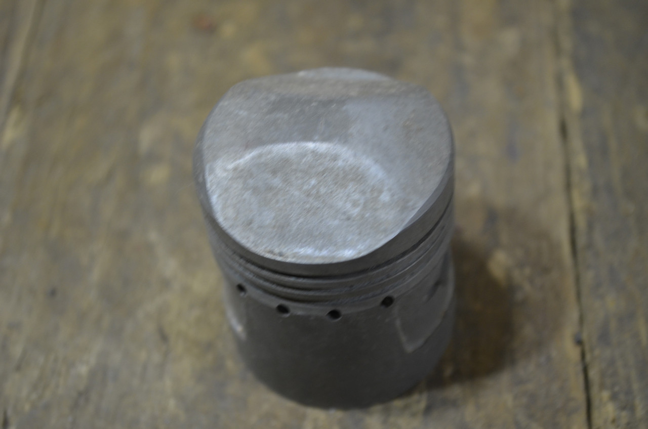 Honda CB92 Benly Super Sport, Piston, Genuine NOS available at Moto ...