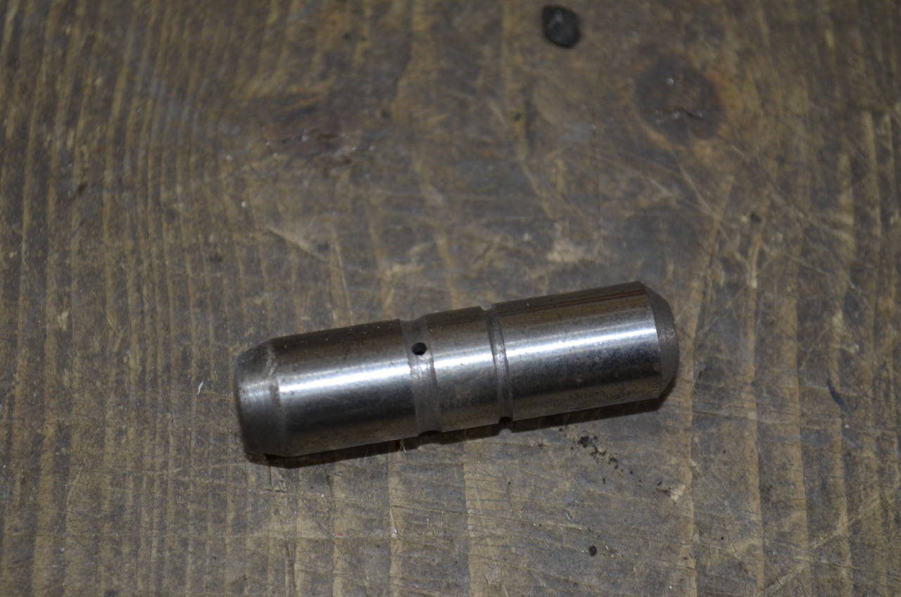 Honda C72/C77/C78/CA72 Valve Guide, Genuine, NOS available at Moto ...