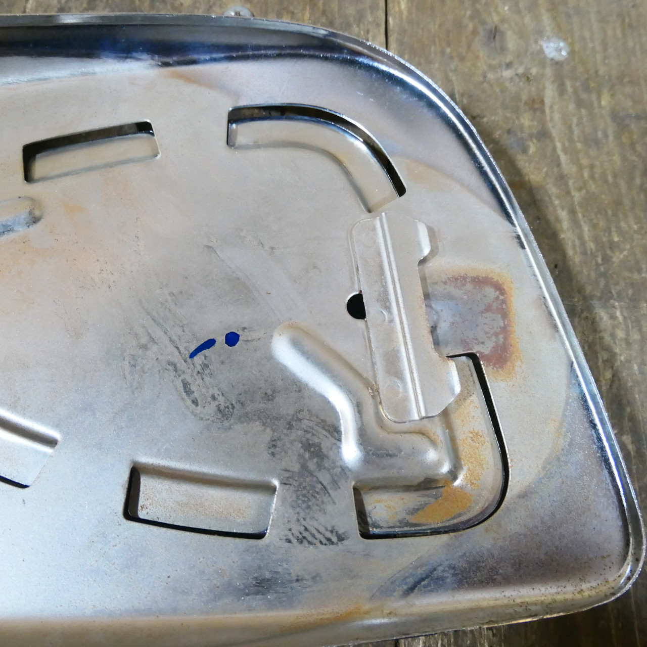 Buy Honda C110,CA110, C115, R/hand Tank Cover, NOS, 17640-011-000. OEM ...