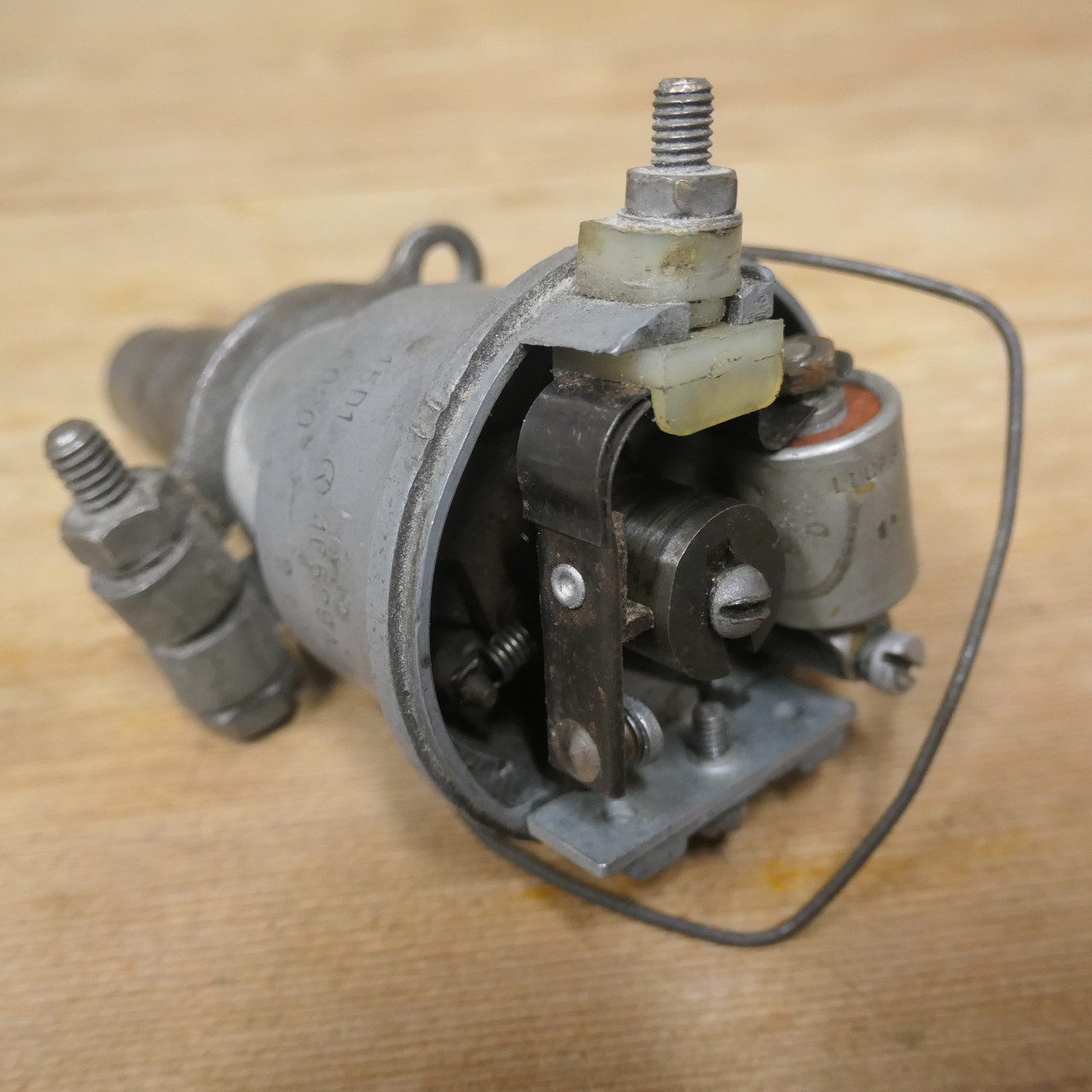 BSA C15/B40/SS90, Triumph Tiger Cub Lucas Distributor. Lucas 15D1.