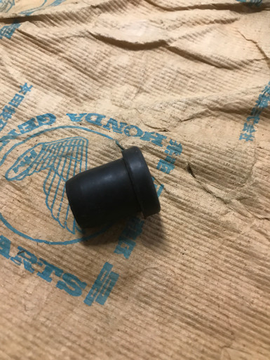 Honda CB125/CB175/K3/K4/K5 Seat Hinge Rubber, Genuine, NOS, 77213-292 ...