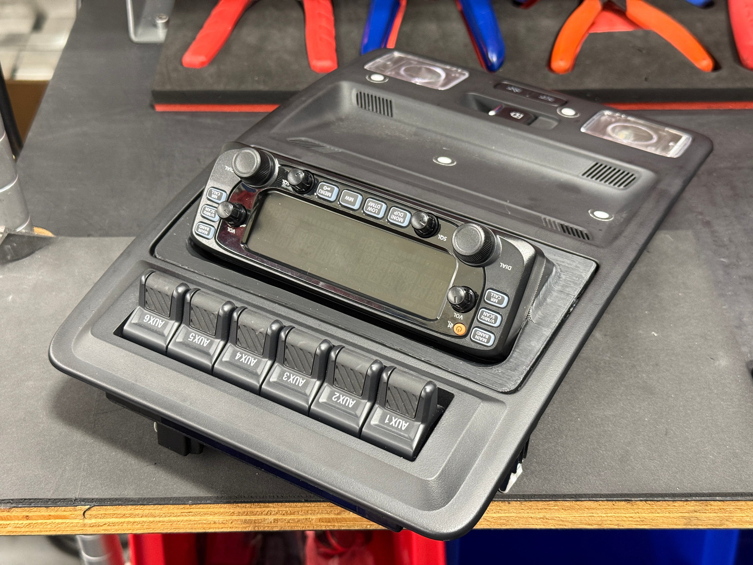 Switch-Pro SP-9100 mount for 21+ Ford Raptor/F150