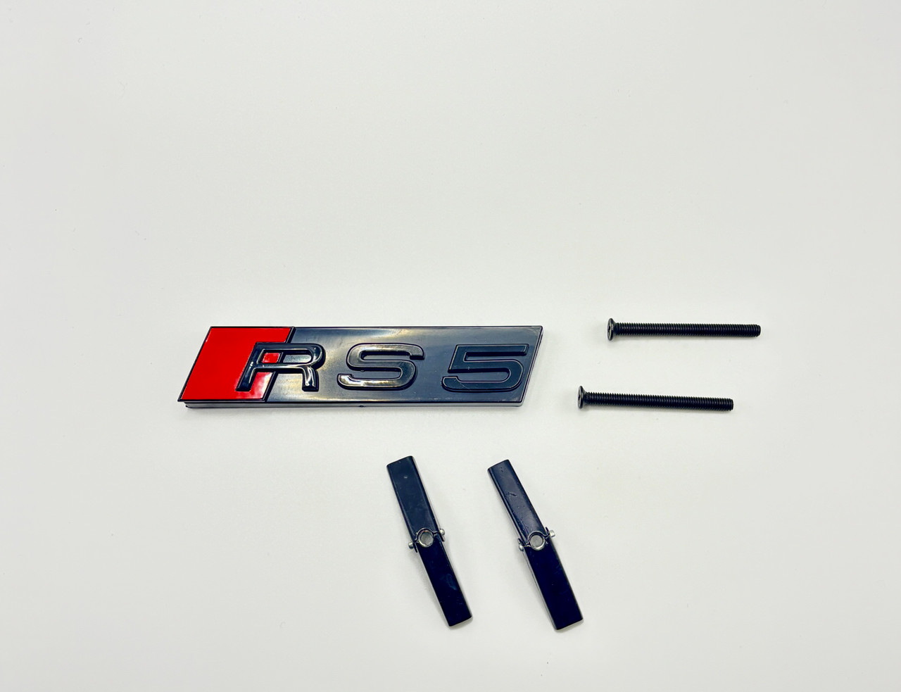 RS5 Grille Badge Gloss Black