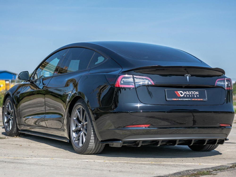 MAXTON SPOILER EXTENSION TESLA MODEL 3 (2017-)