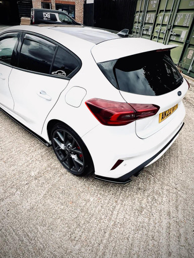 Triple R Composites Ford Focus MK4.5 ST Rear Spats - Ultimate Customs