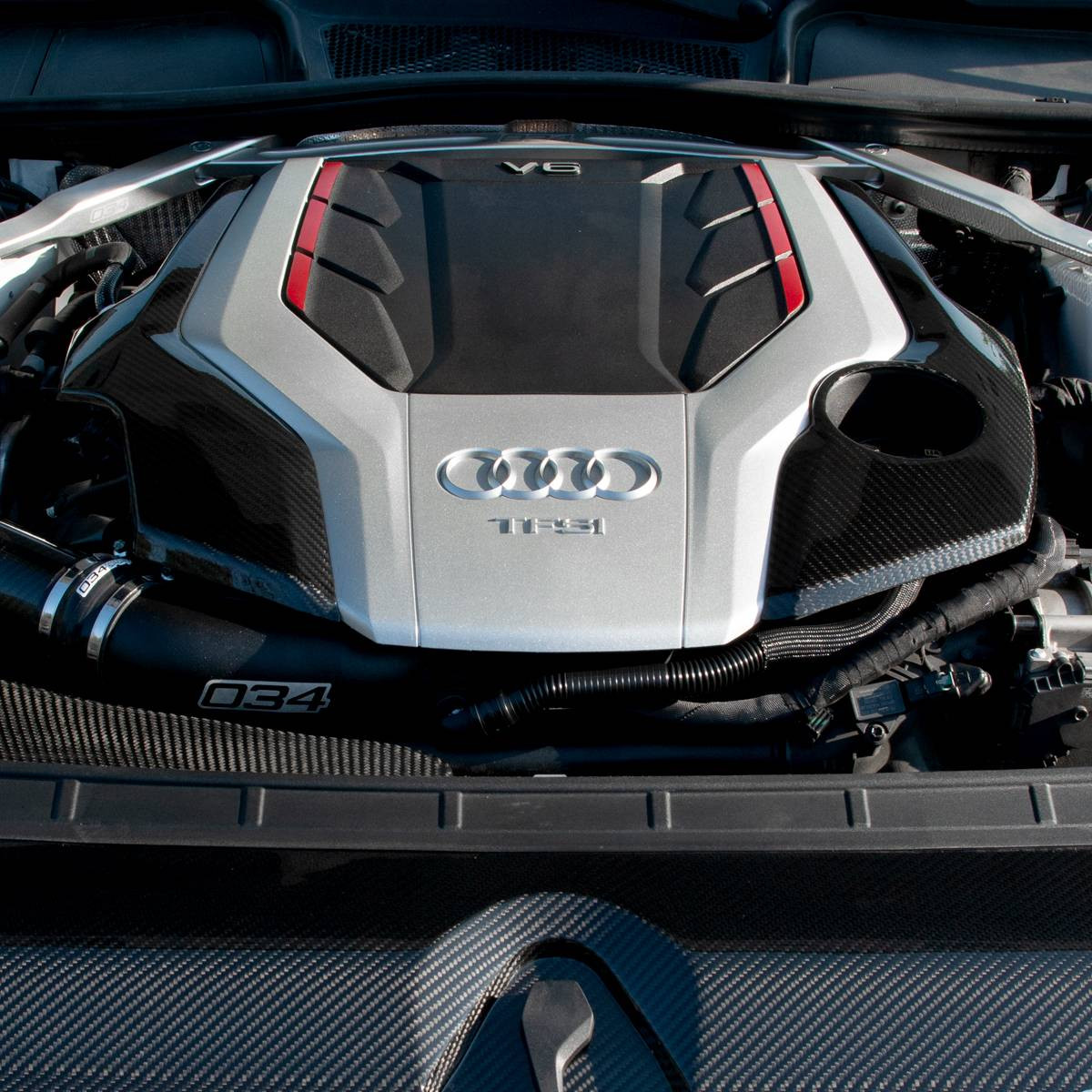 034Motorsport Carbon Fiber Engine Cover for B9 Audi 3.0T