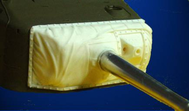 Centurion Mantlet with Searchlight Mount