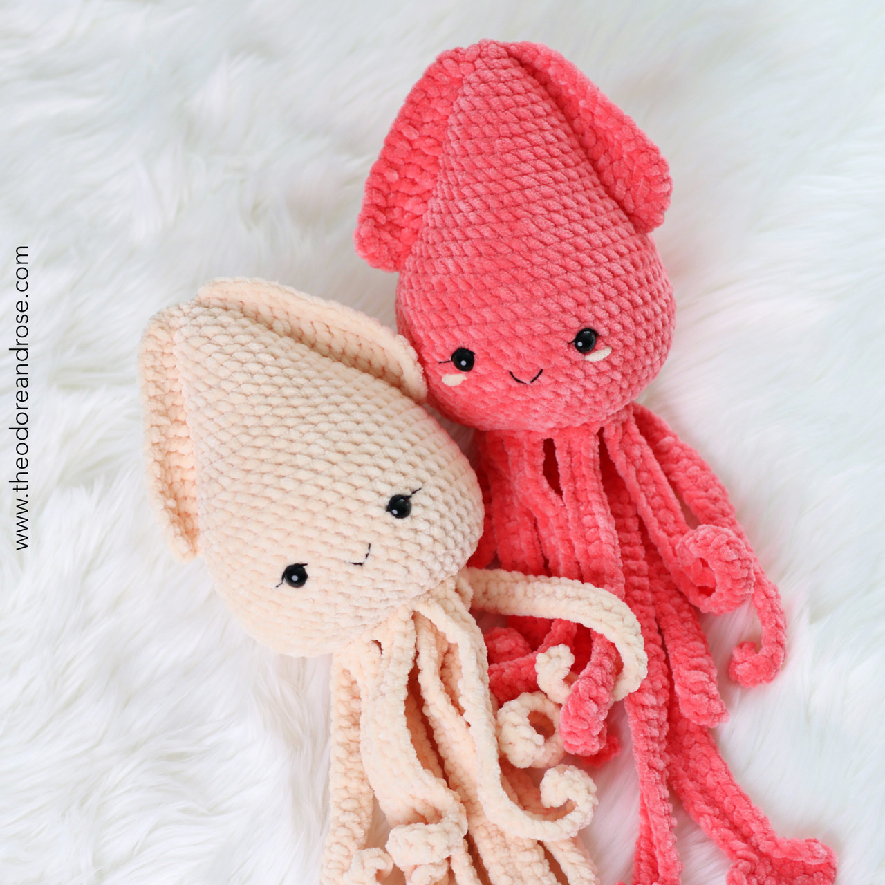 Plush Kawaii Squid Kit - Yarns For All