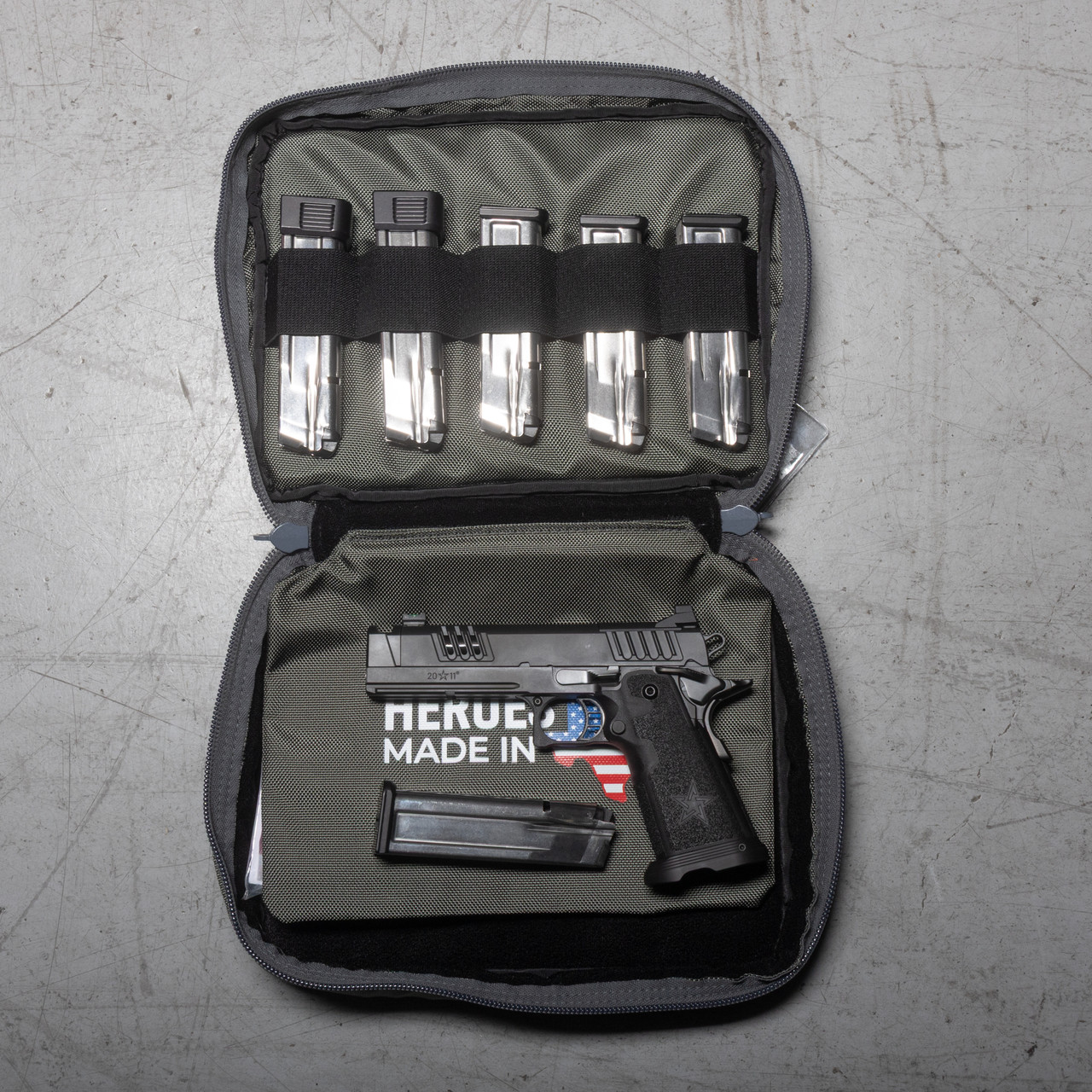 XC [6 MAGS]