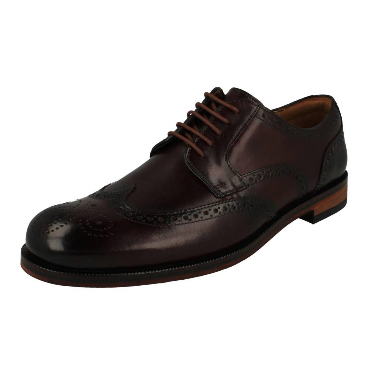 Mens Clarks Formal Wing Tip Brogues - Craftdean Wing