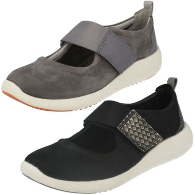 Ladies Clarks Casual Flats Cowley Folly