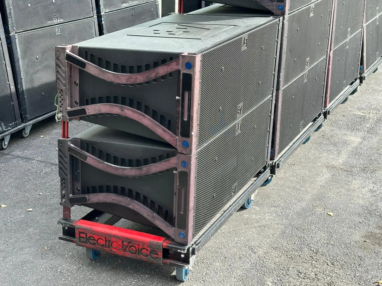 Electro Voice XLC-127DVX 3 Way Passive Line Array Speakers W/ Rigging ...