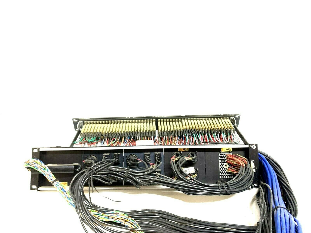 Middle Atlantic Patch Panel W/DB9 and Cat 5 Breakouts (One) -7772 ...